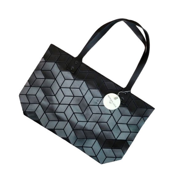 Patrizia Luca | Bags | Nwt Patrizia Luca Black Geometric Tote | Poshmark